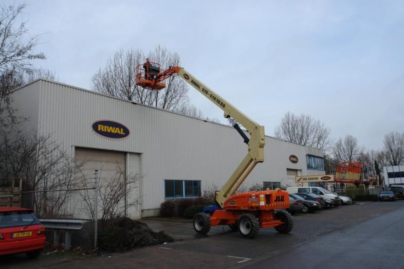 JLG E600JP | Telescopic boom lift Rental | 20 m Telescopic boom lift ...