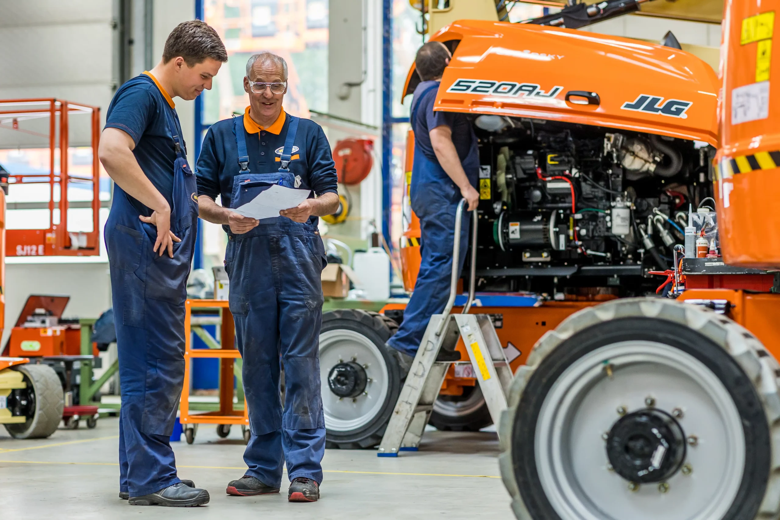 Careers - Manlift - India