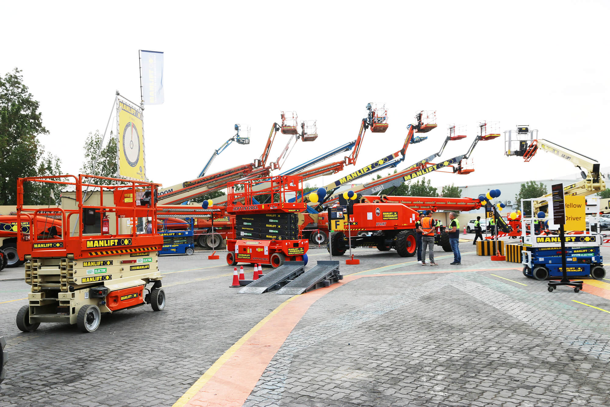 Aerial Work Platforms Rental | Manlift India